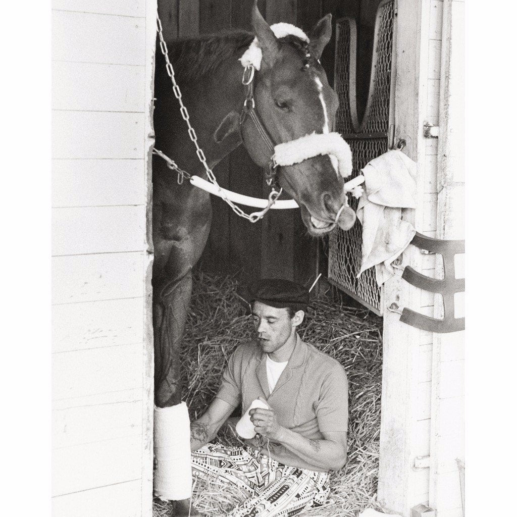 Dust Commander at Kentucky Derby – The Tony Leonard Collection